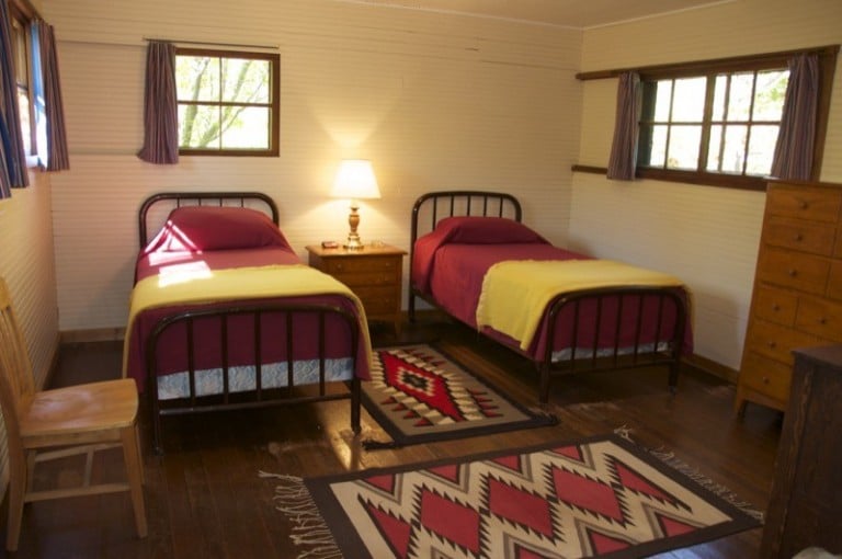 Standard Cabins & Suites - Eatons' Ranch